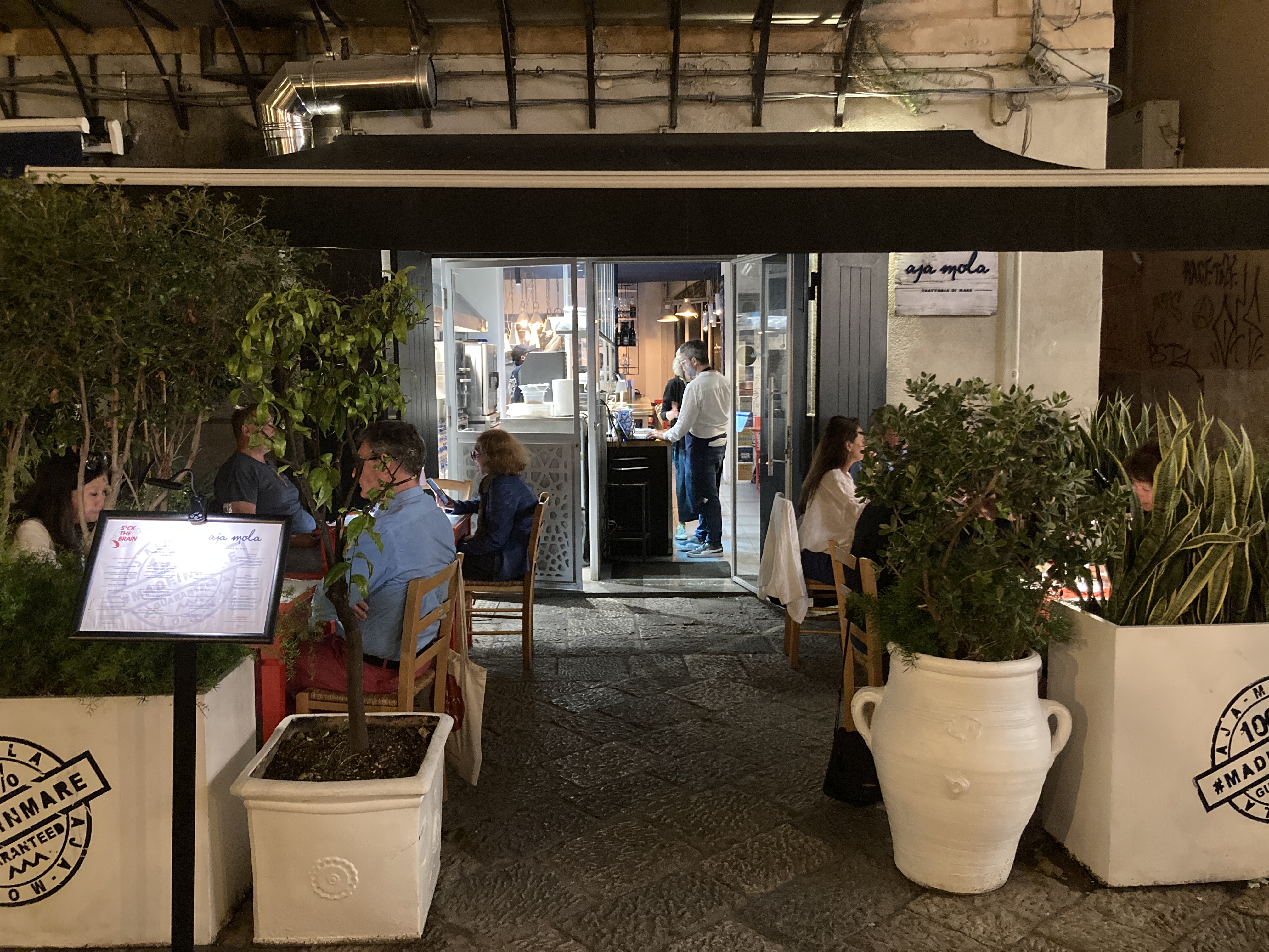 Aja Moli, Palermo | sleep | eat | enjoy